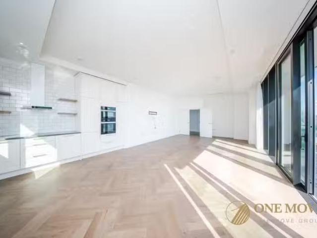 3 bedroom apartment for rent in Gauging Square, London Dock, E1W