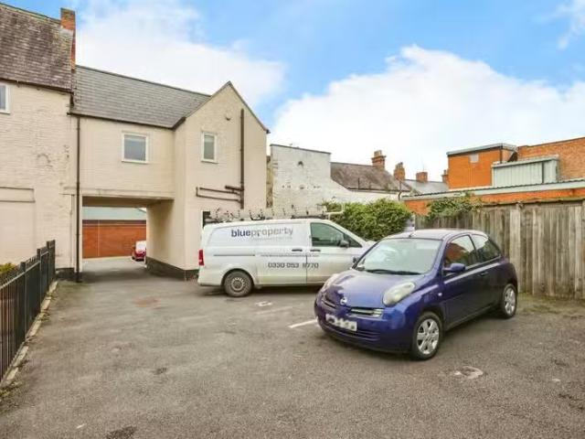 3 bedroom apartment for rent in George Hotel, Melton Mowbray.