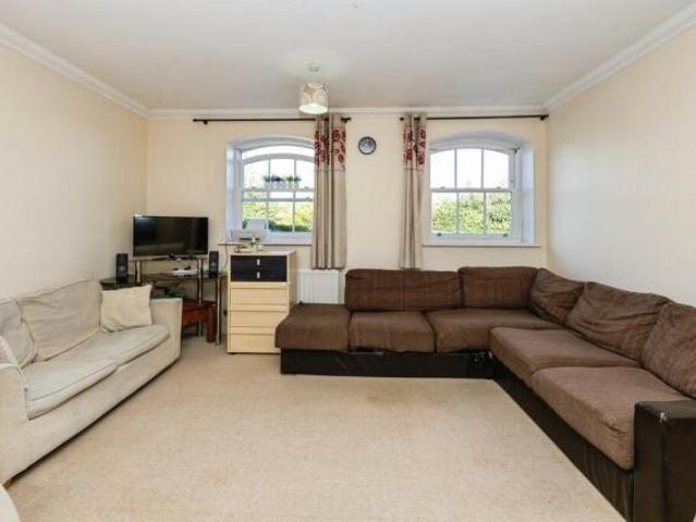 3 bedroom apartment for rent in George Roche Road, Canterbury, CT1