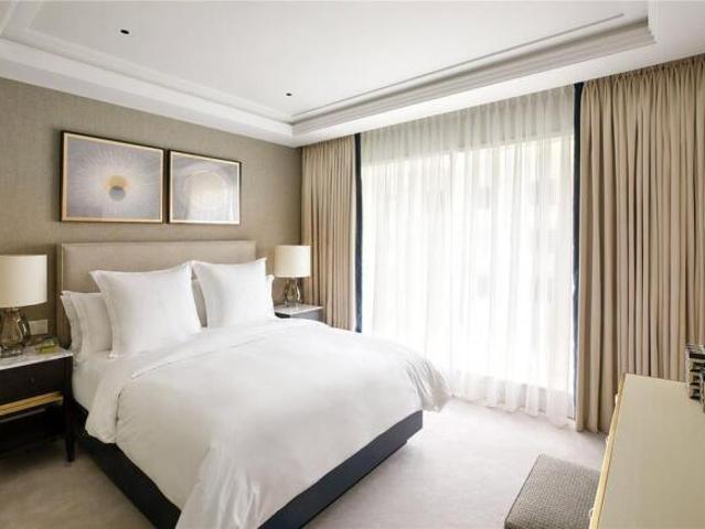 3 bedroom apartment for rent in George Street, Marylebone, London, W1H