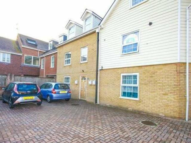 3 bedroom apartment for rent in Gilbert Court Fairview Road Sittingbourne ME10