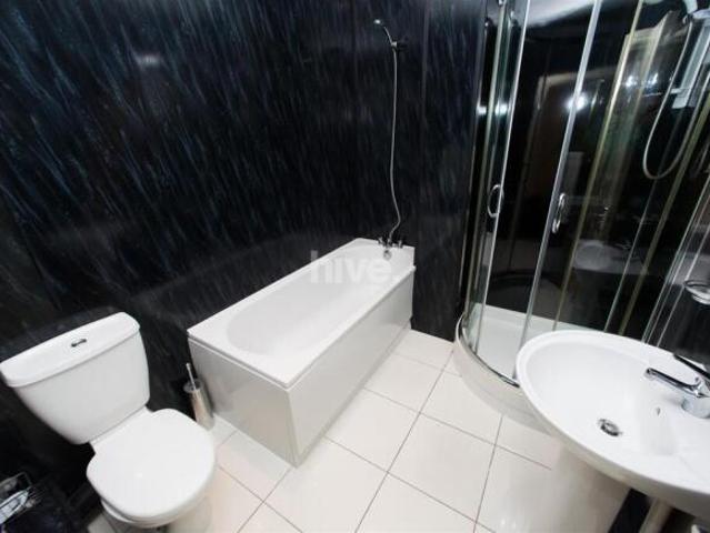 3 bedroom apartment for rent in Glenthorn Road, Jesmond, Newcastle Upon Tyne, NE2