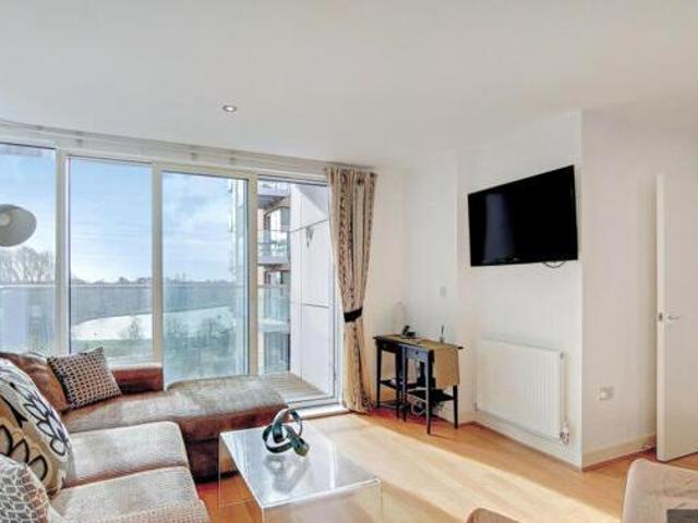 3 Bedroom Apartment For Rent In Goodchild Road, London