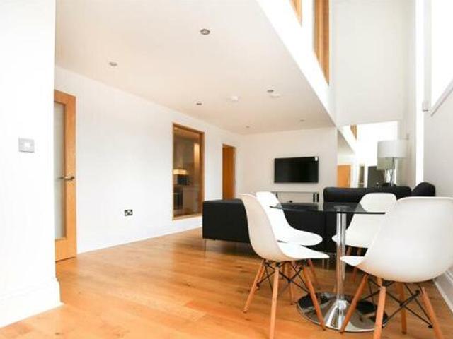 3 Bedroom Apartment For Rent In Grainger Street