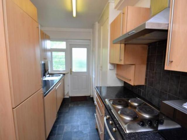 3 bedroom apartment for rent in Grenham Ave, Hulme, Manchester. M15 4HD. M15