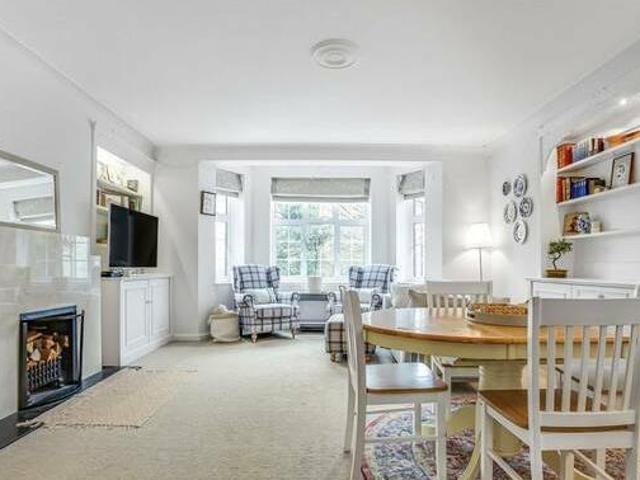 3 bedroom apartment for rent in Grosvenor Court Grosvenor Hill Wimbledon London SW19