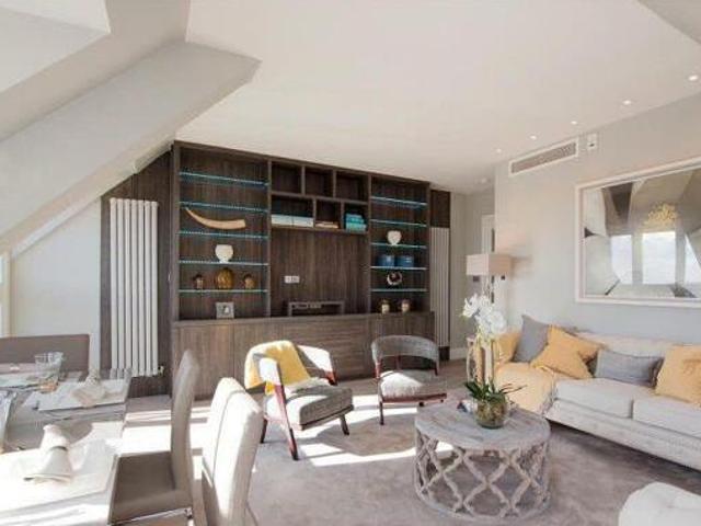 3 Bedroom Apartment For Rent In Hampstead