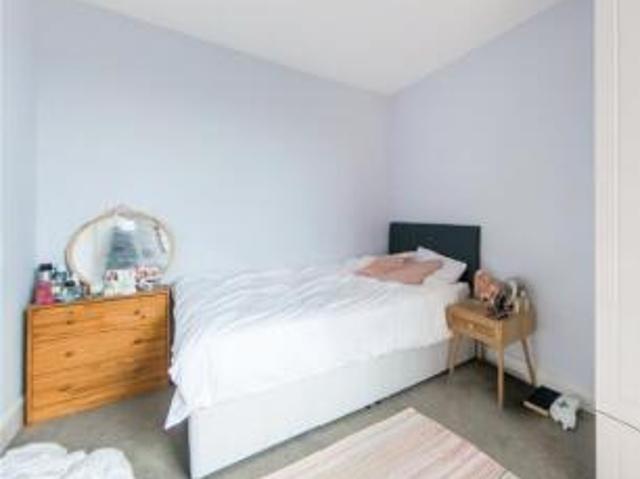 3 bedroom apartment for rent in Harvist Road, London, NW6