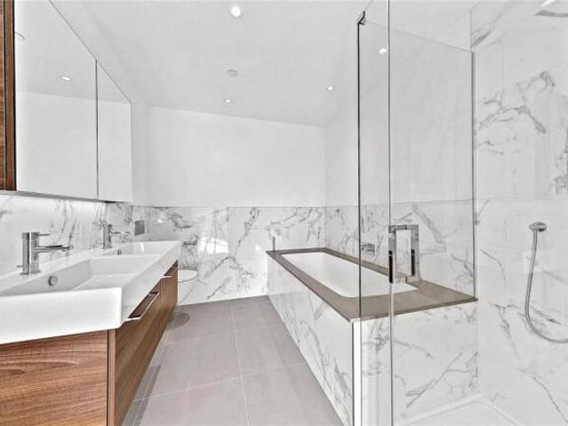 3 bedroom apartment for rent in Haymarket House, Teddington, TW11