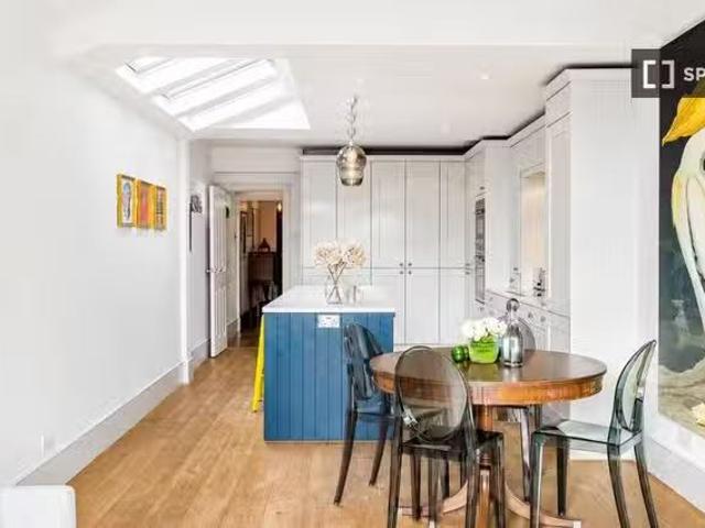 3 bedroom apartment for rent in Hertford