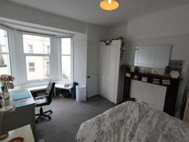 3 bedroom apartment for rent in Hill Park Crescent, Plymouth, PL4