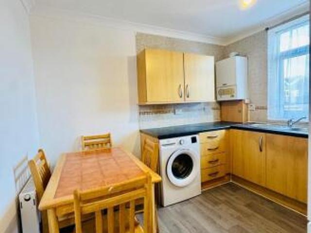 3 bedroom apartment for rent in Hoe Street, Walthamstow E17 9AH, E17
