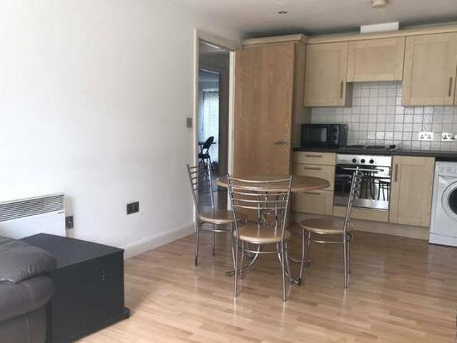 3 bedroom apartment for rent in Holborn Central Leeds LS6