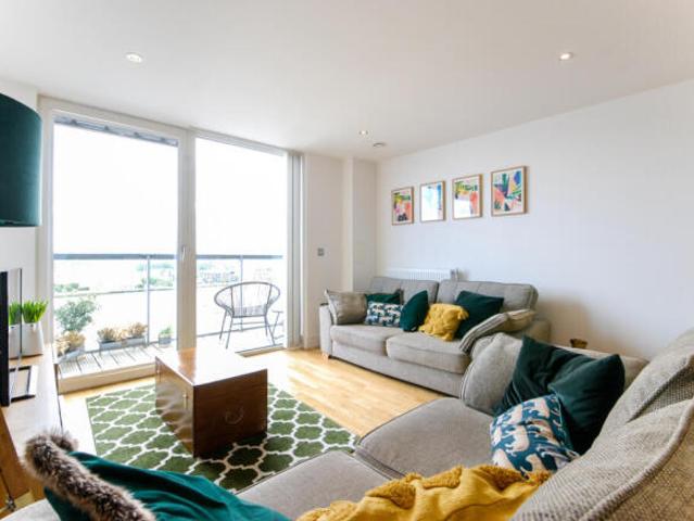 3 bedroom apartment for rent in Jubilee Court, 20 Victoria Parade, Greenwich, SE10