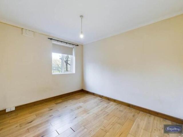 3 bedroom apartment for rent in John Newton Court, Welling, DA16