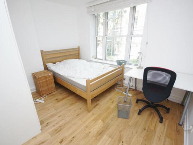 3 bedroom apartment for rent in Kenbrook House, Leighton Road, Kentish Town, NW5