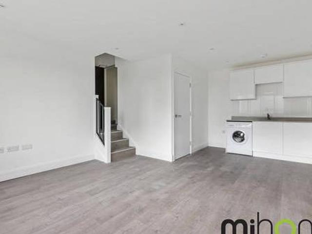 3 bedroom apartment for rent in Key Point Potters Bar EN6