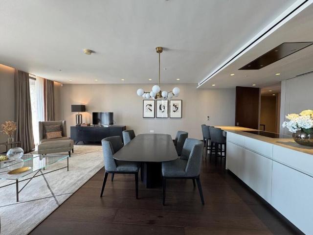 3 bedroom apartment for rent in Kings Gate Walk, London, SW1E