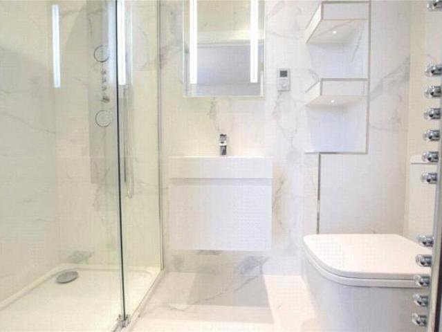 3 bedroom apartment for rent in Kings Road, Reading, Berkshire, RG1