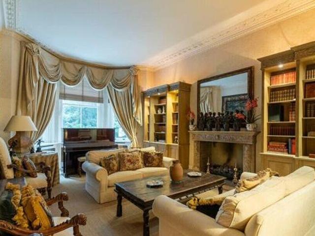 3 Bedroom Apartment For Rent In Knightsbridge