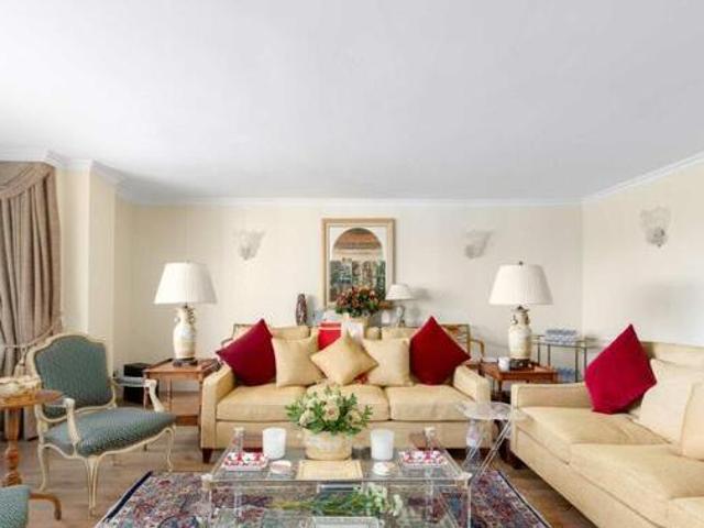 3 Bedroom Apartment For Rent In Knightsbridge