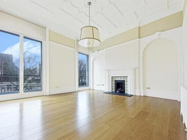 3 Bedroom Apartment For Rent In Knightsbridge, London