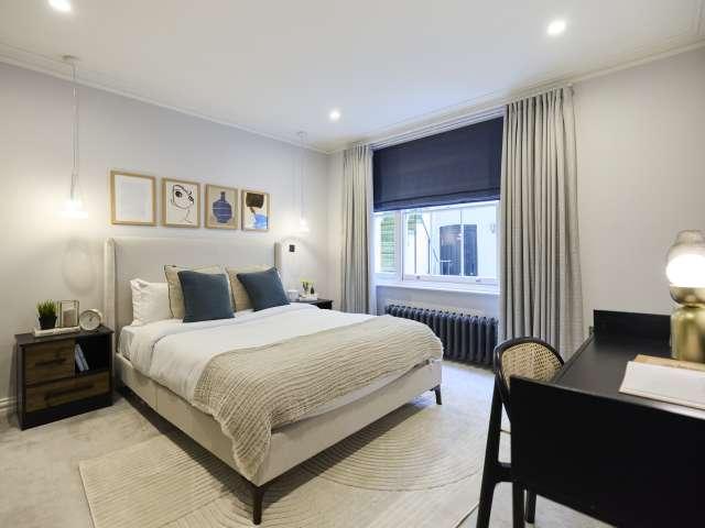 3 bedroom apartment for rent in Lancaster Gate