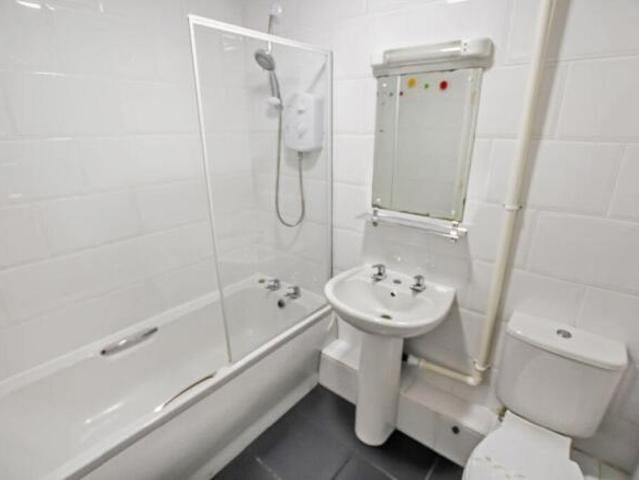3 bedroom apartment for rent in Lancaster House, Whitworth Street, Manchester, M1