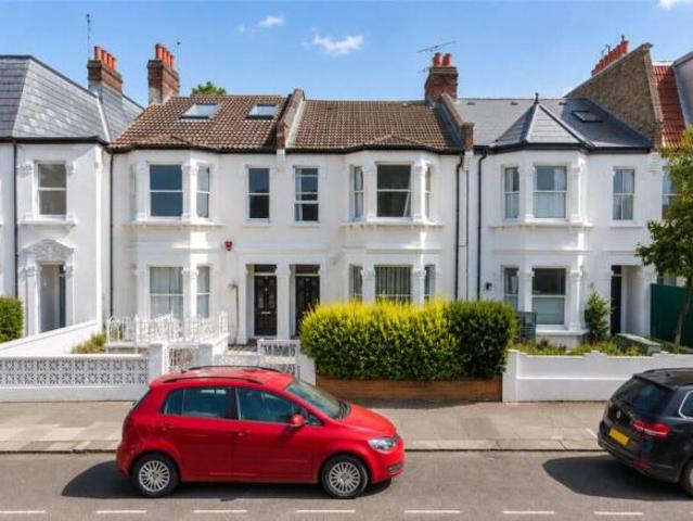 3 bedroom apartment for rent in Langthorne Street, London, SW6