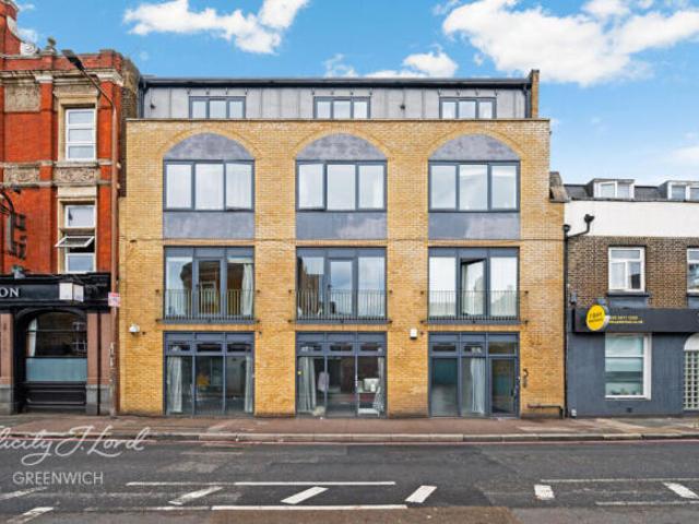 3 bedroom apartment for rent in Lewisham Road, LONDON, SE13