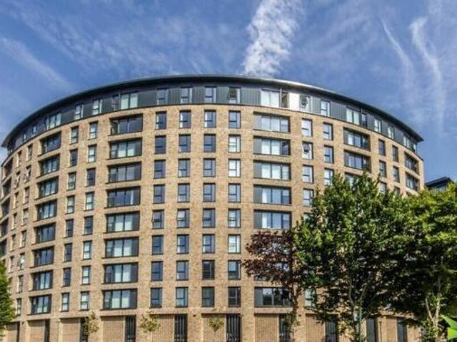 3 Bedroom Apartment For Rent In Lexington Gardens, Park Central
