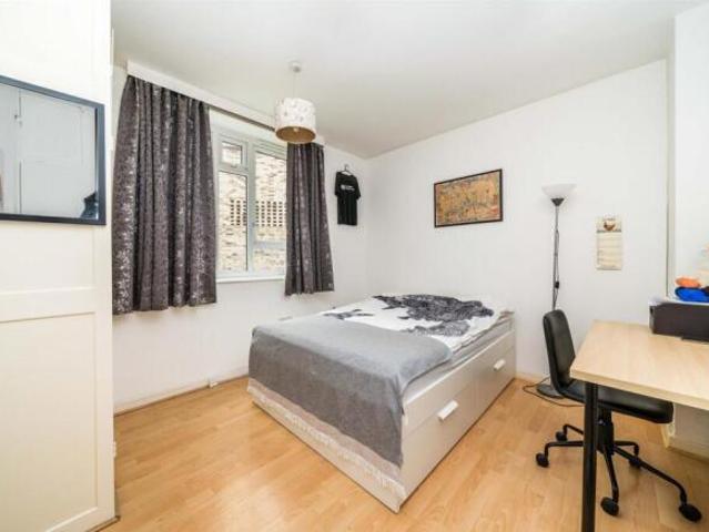 3 bedroom apartment for rent in Library Street, Southwark, SE1