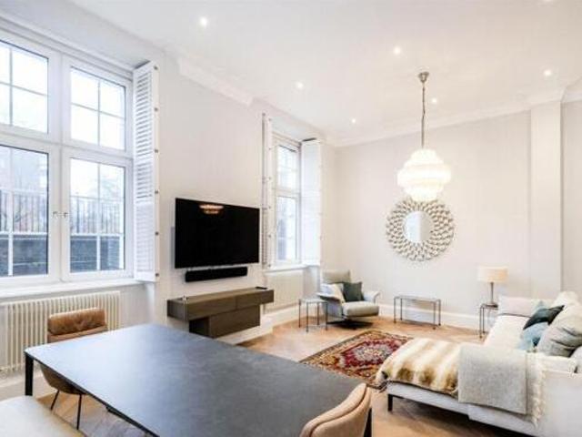 3 Bedroom Apartment For Rent In London