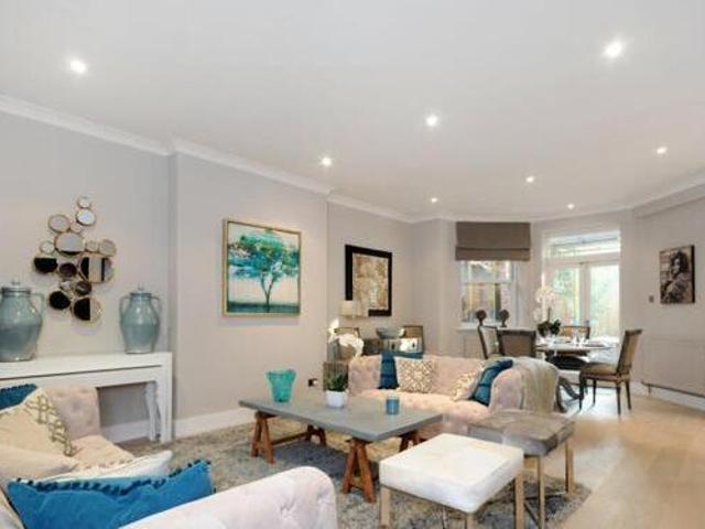 3 Bedroom Apartment For Rent In London