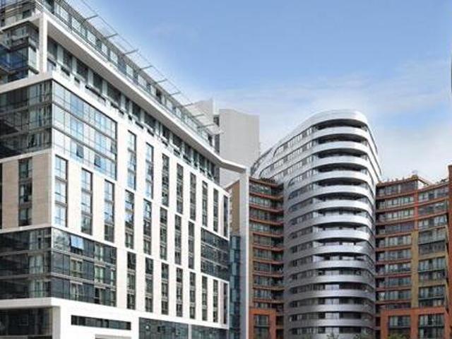 3 Bedroom Apartment For Rent In London