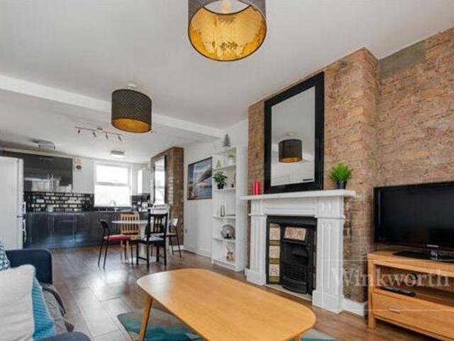 3 Bedroom Apartment For Rent In London
