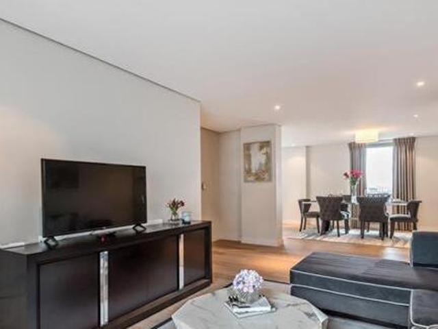 3 Bedroom Apartment For Rent In London