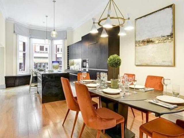 3 Bedroom Apartment For Rent In London