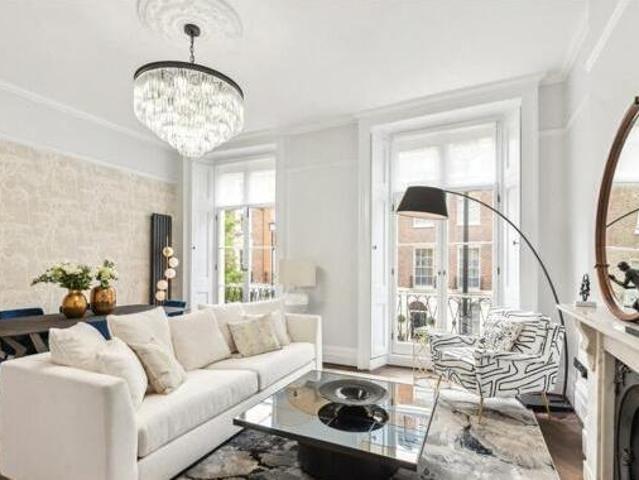 3 Bedroom Apartment For Rent In London
