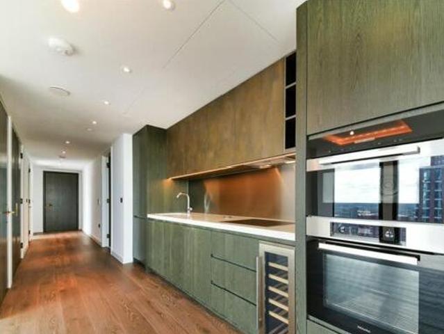 3 Bedroom Apartment For Rent In London