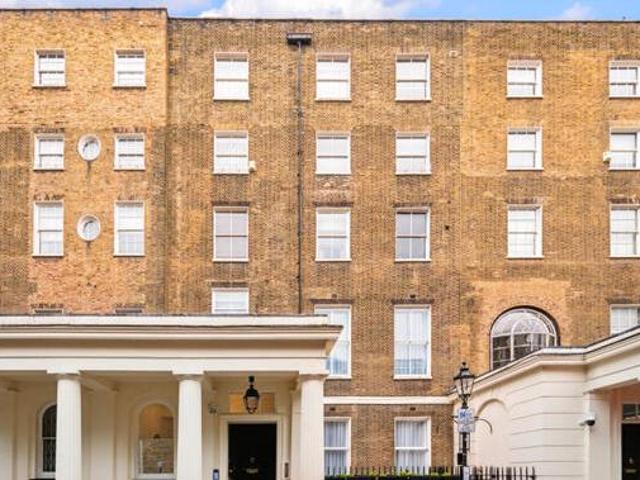 3 Bedroom Apartment For Rent In London