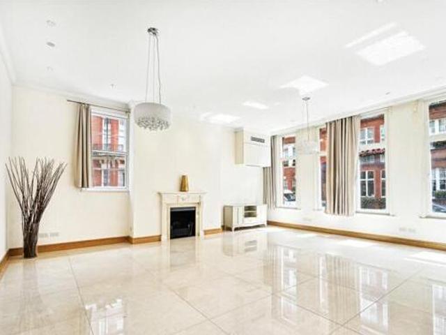 3 Bedroom Apartment For Rent In London