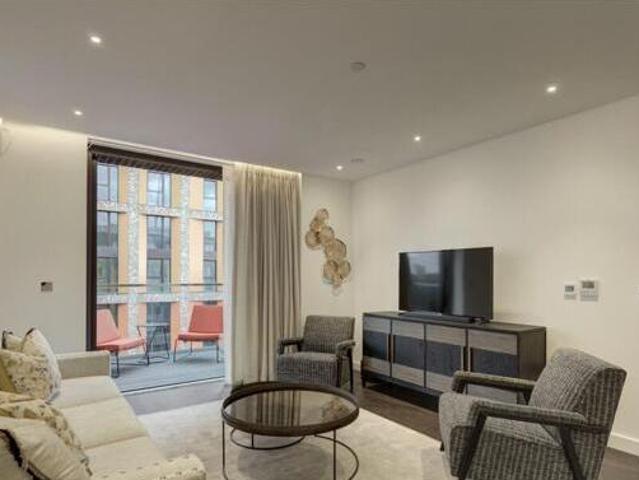 3 Bedroom Apartment For Rent In London