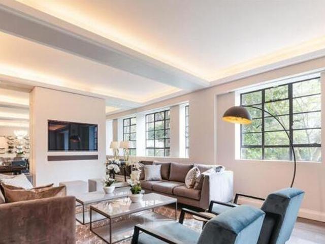 3 Bedroom Apartment For Rent In London
