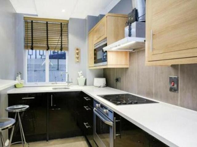 3 Bedroom Apartment For Rent In London