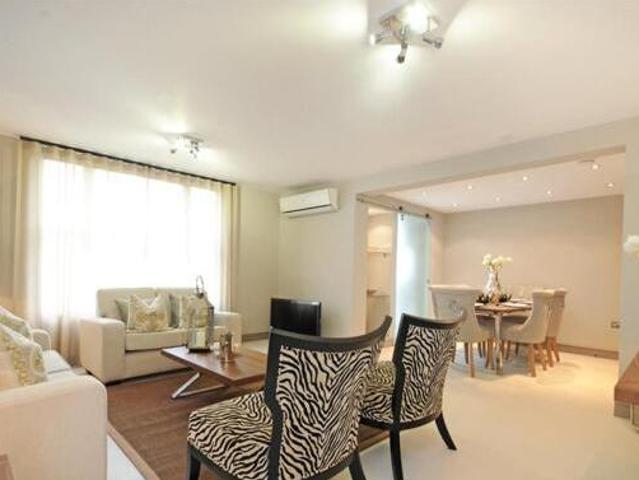 3 Bedroom Apartment For Rent In London