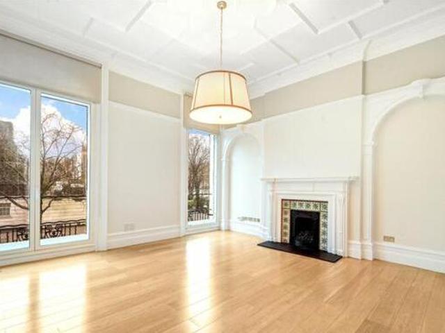 3 Bedroom Apartment For Rent In London