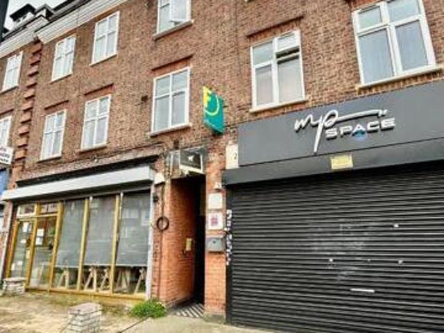 3 Bedroom Apartment For Rent In London