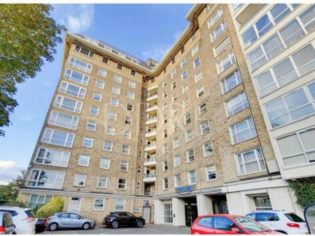 3 Bedroom Apartment For Rent In London