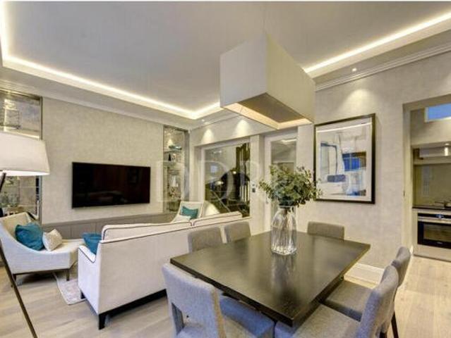 3 Bedroom Apartment For Rent In London